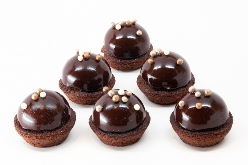 Bite Size Chocolate Financier: Cocola Bakery